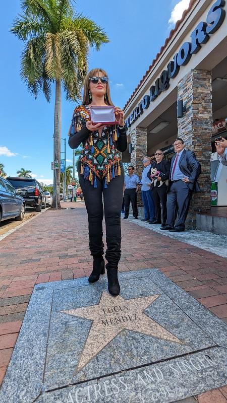 Lucía Méndez celebra 50 años de trayectoria artística en Miami - El Sol ...