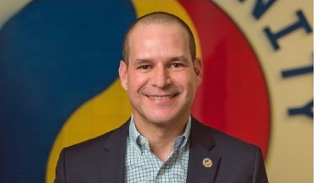 Felipe Pinzón es un retrato del éxito hispano en Florida - El Sol News ...