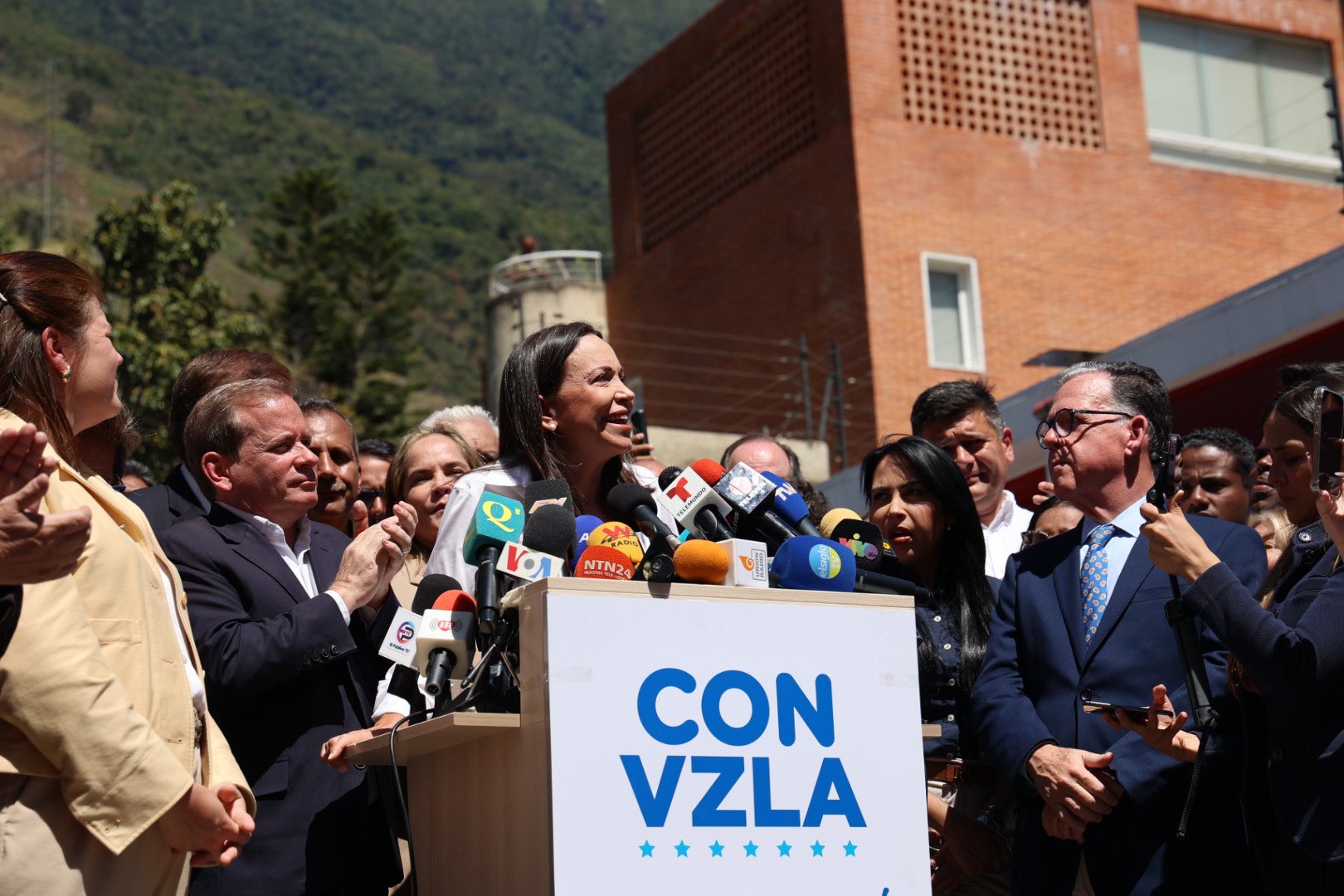 María Corina Machado segurá firme en pie de lucha - El Sol News Media